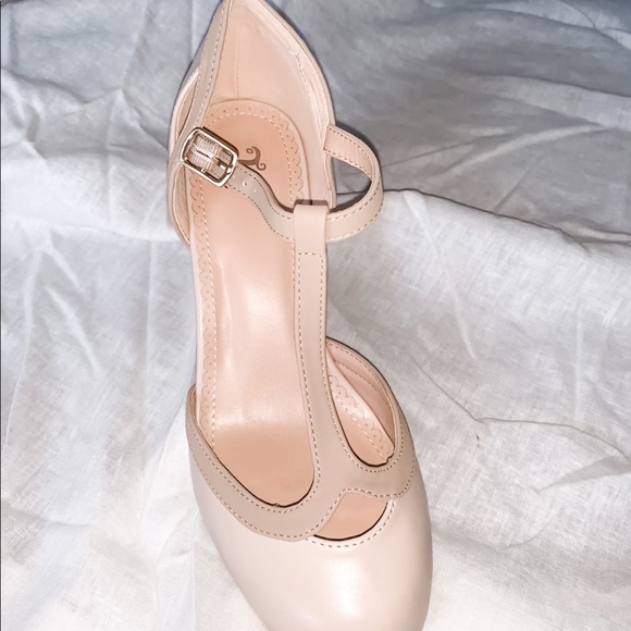Journee Collection | Shoes | Journee Collection Beige T Strap Heels ...